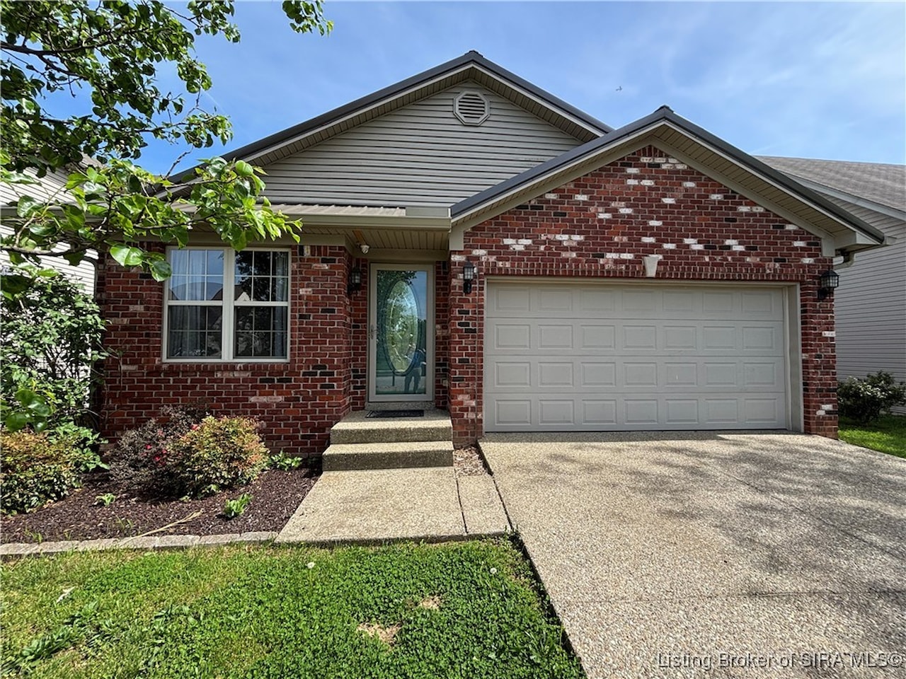 7711 Joseph Dr Sellersburg, IN 47172 | MLS 202506710