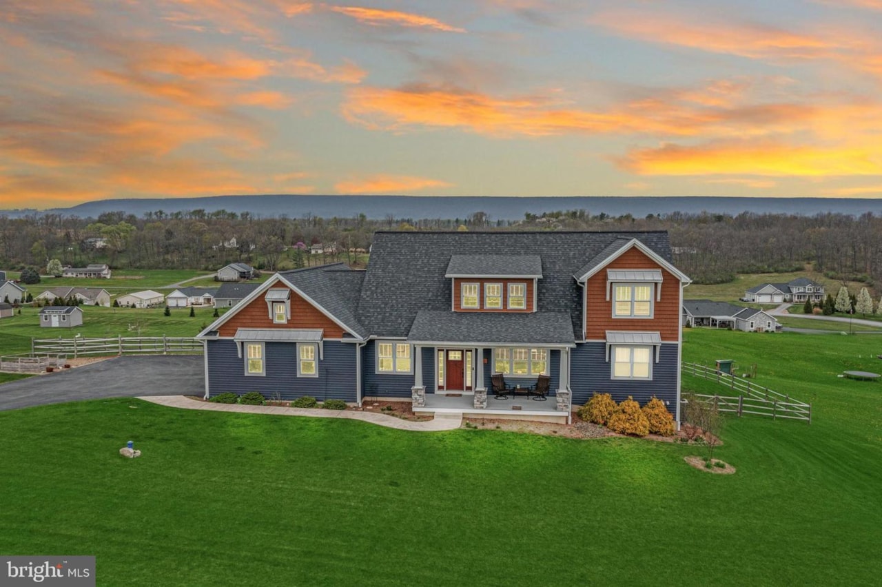 219 Pepper Ridge Dr Spring Mills, PA 16875 | home for sale | KBB