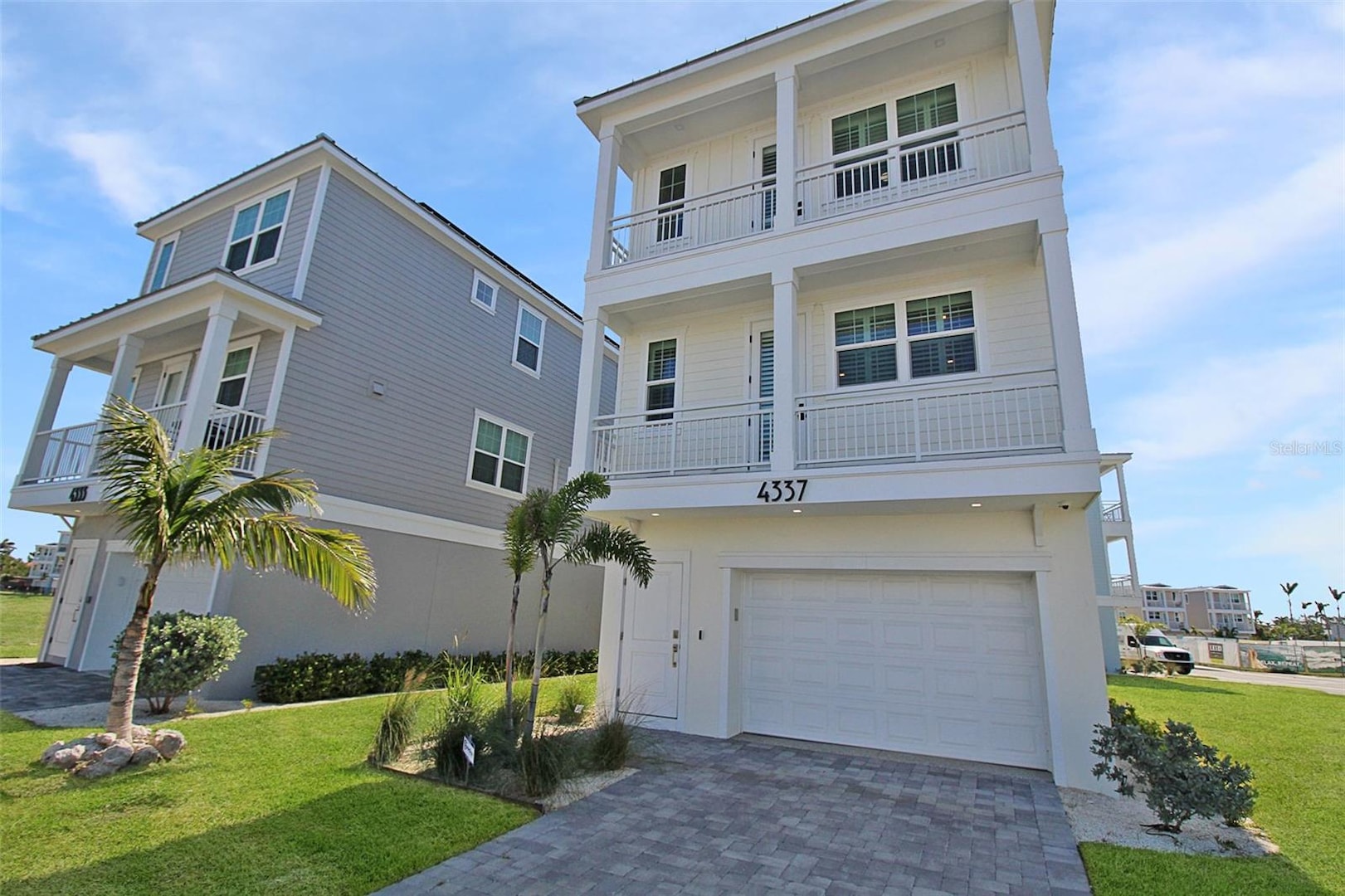 4337 Saltwater Pearl WAY - Cortez, FL 34215 - Hunters Point