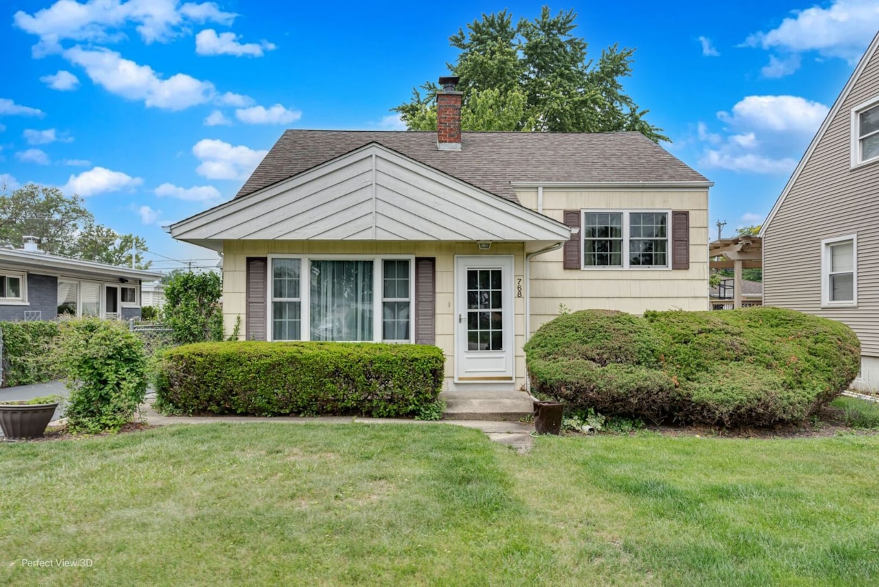 PHOTOS & DETAILS: 768 S Spring Rd, Elmhurst, IL 60126 For Sale - MLS ...
