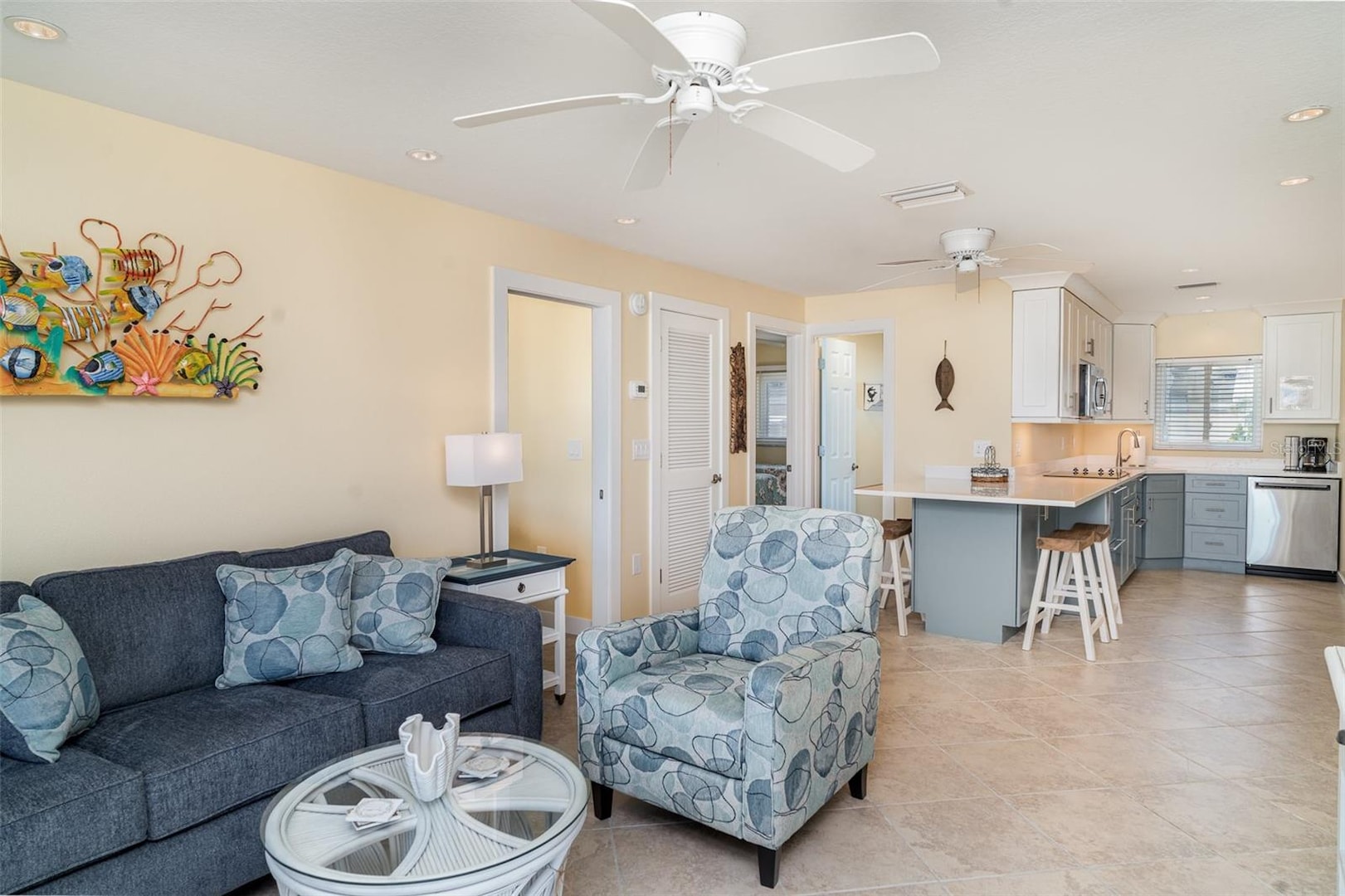 2310 Gulf Dr N #104 Bradenton Beach, FL 34217 | MLS A4655396