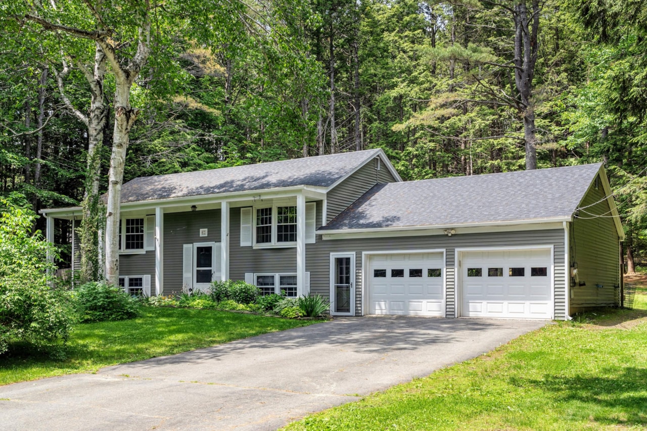 62 Country Club Rd Manchester, ME 04351 | MLS 1626816