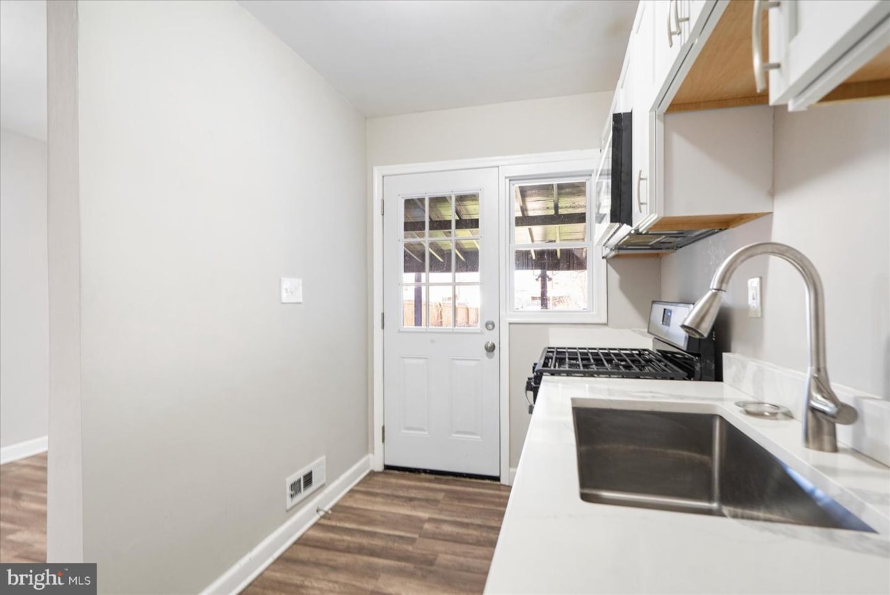 PHOTOS & DETAILS: 706 Norris Ln, Baltimore, MD 21221 For Sale - MLS # ...