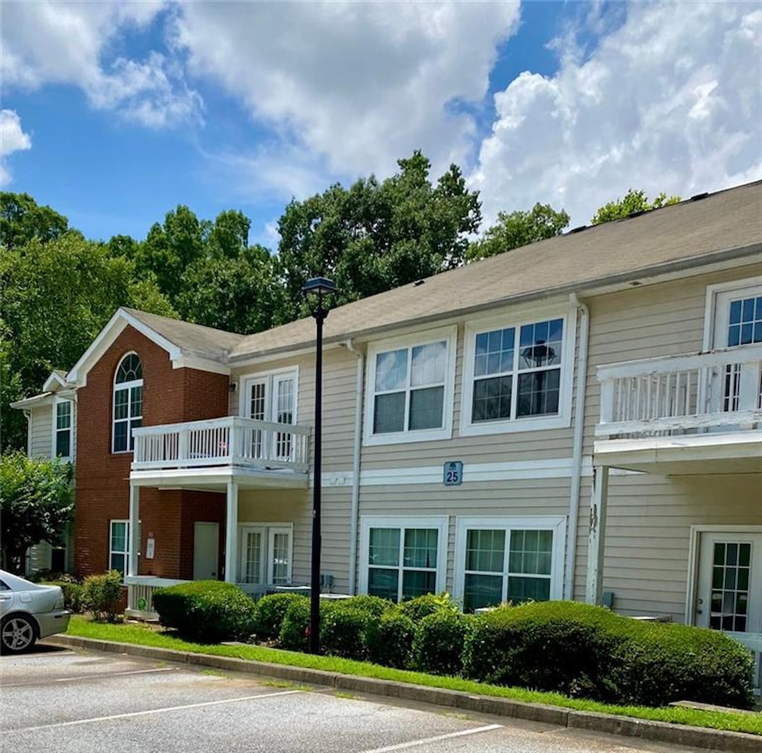 1428 Orchard Park Drive Stone Mountain, GA 30083 | MLS 7601786