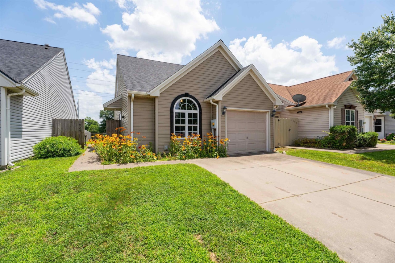 1929 Village Run Owensboro, KY 42303 | MLS 92416