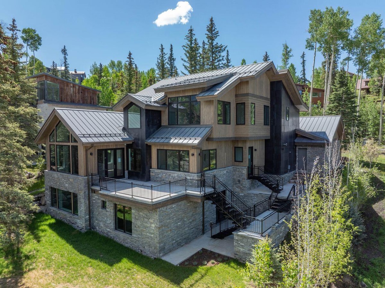 121 Adams Way Mountain Village, COLORADO 81435 | MLS 43232