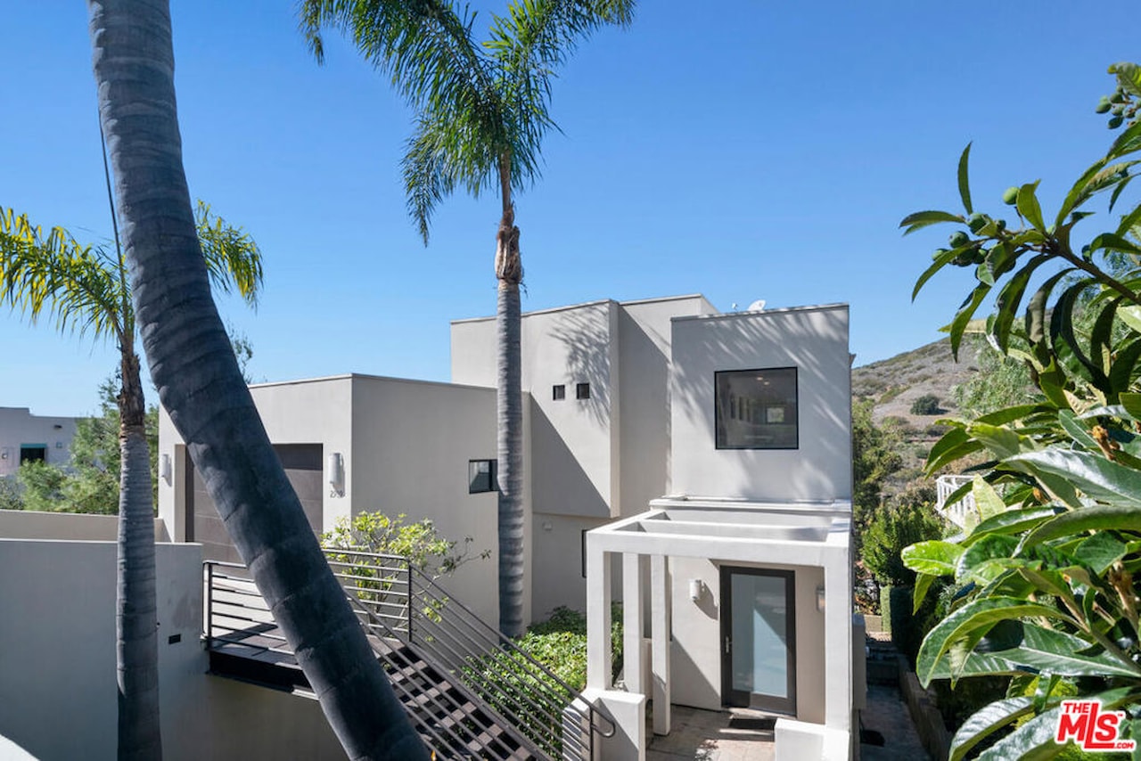 2909 Valmere Dr, Malibu, CA 90265 | RubyHome
