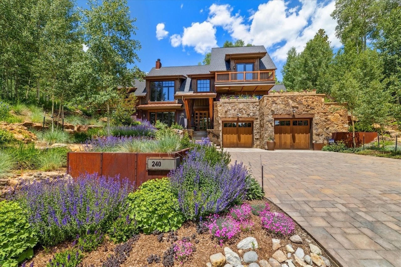 240 Two Cabins DrSilverthorneCO