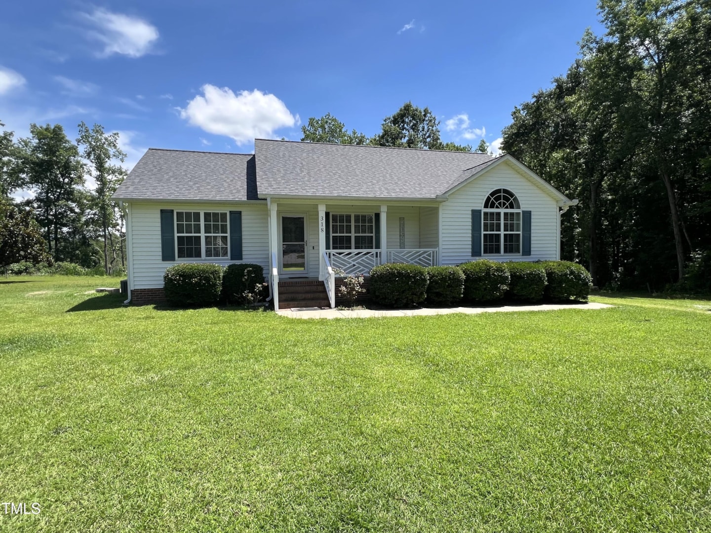 318 Duck Pond Lane Clayton, NC 27520 | HomesRaleigh.com