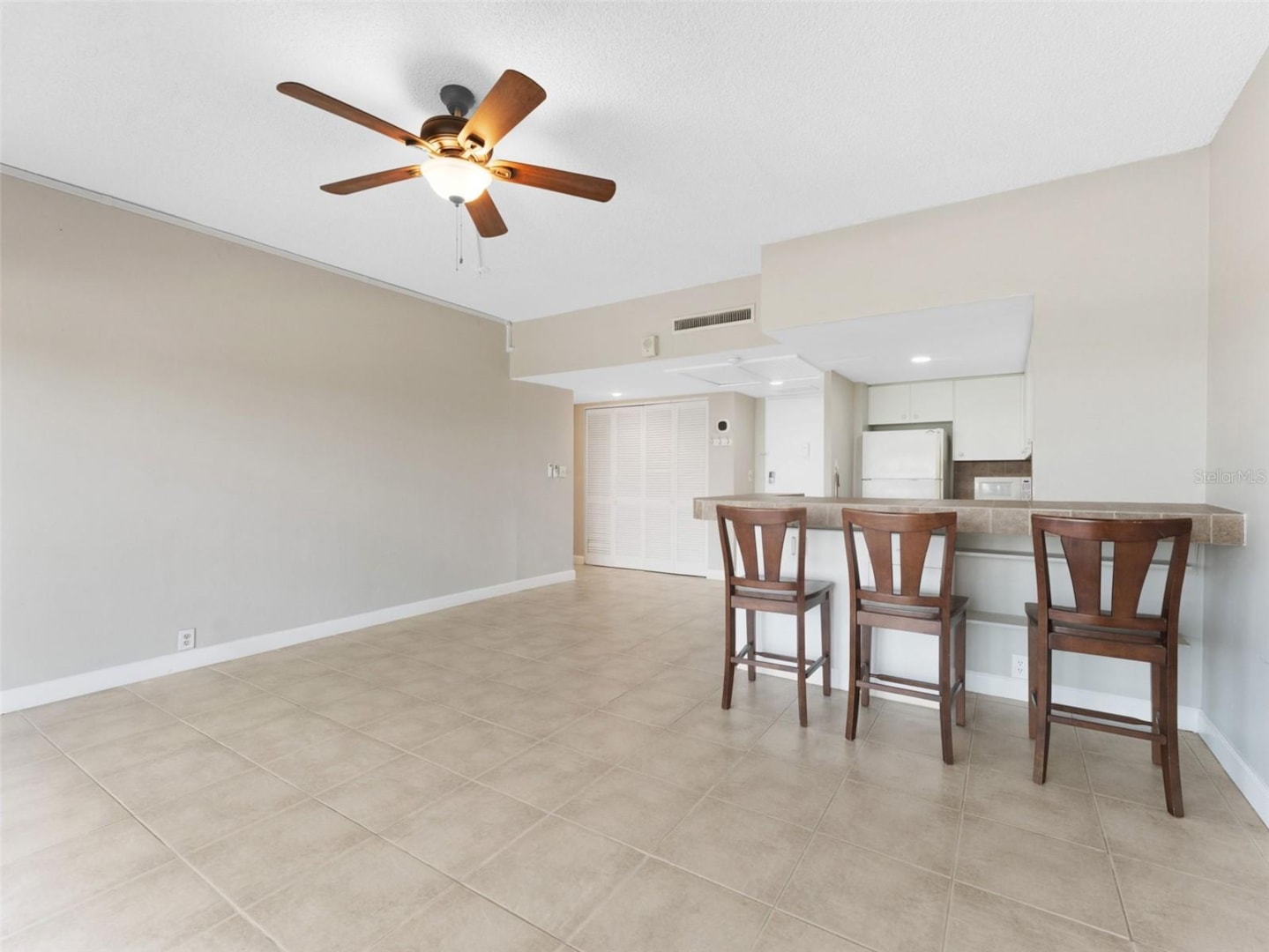 880 Mandalay Ave #C512 Clearwater Beach, FL 33767 | MLS TB8401963