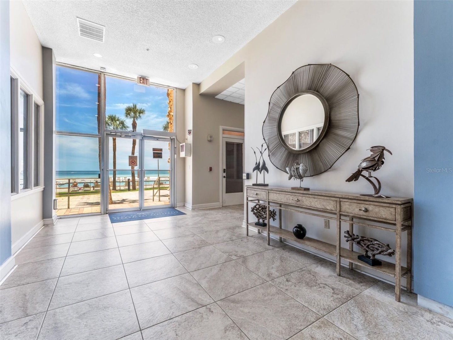 880 Mandalay Ave #C512 Clearwater Beach, FL 33767 | MLS TB8401963