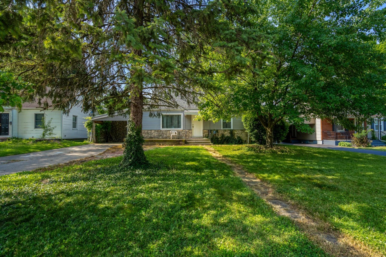 For Sale: $180,000 A home for sale for sale at 1717 Audrey Rd Columbus ...