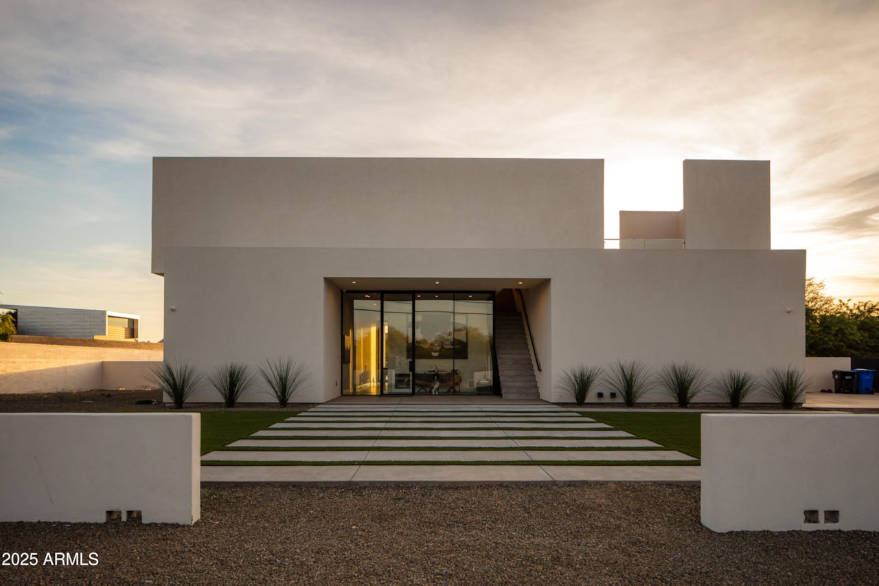 10310 N 37th St Phoenix, AZ 85028 | MLS 6857045