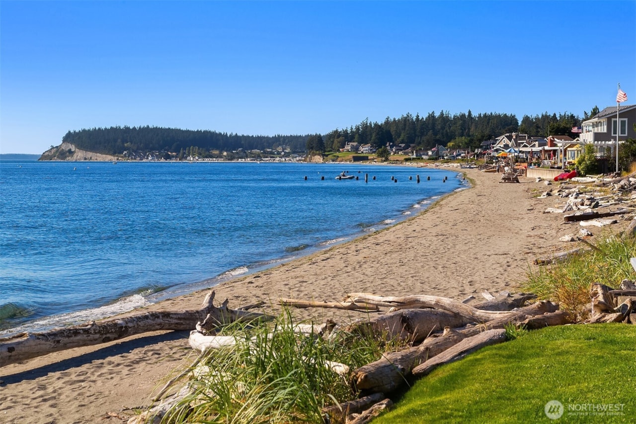 5844 & 5848 Mutiny Bay Rd Freeland, WA 98249 | MLS® 2408840