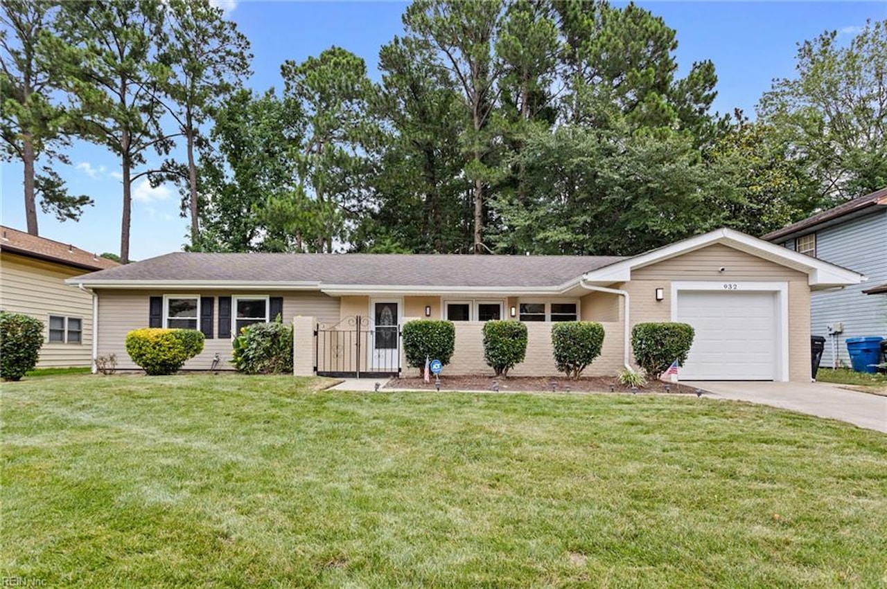932 Adelphi Rd Virginia Beach, VA 23464 | MLS 10593059