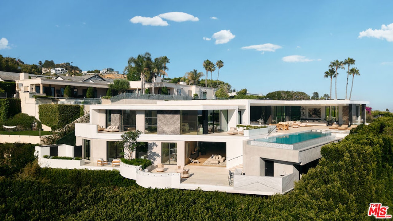 9259 Robin Dr, Los Angeles, CA 90069 | RubyHome