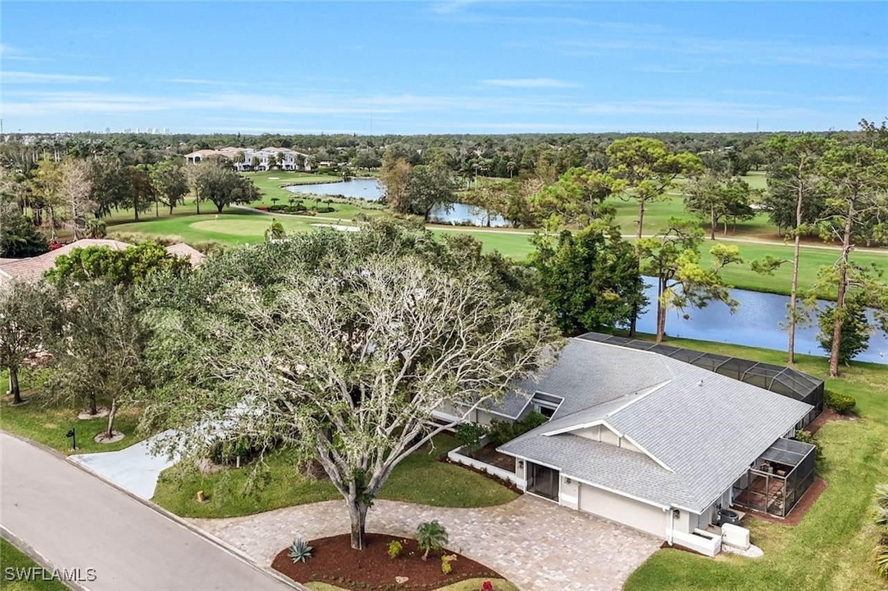 2037 Prince Dr Naples, FL 34110 | MLS 224099892