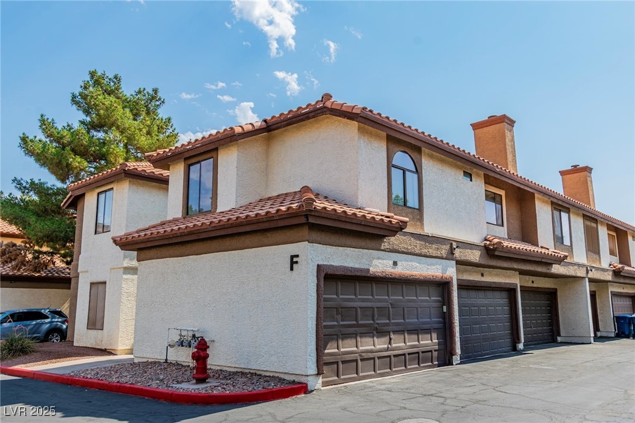 2995 E Sunset Rd #235 Las Vegas, NV 89120 | MLS 2702065