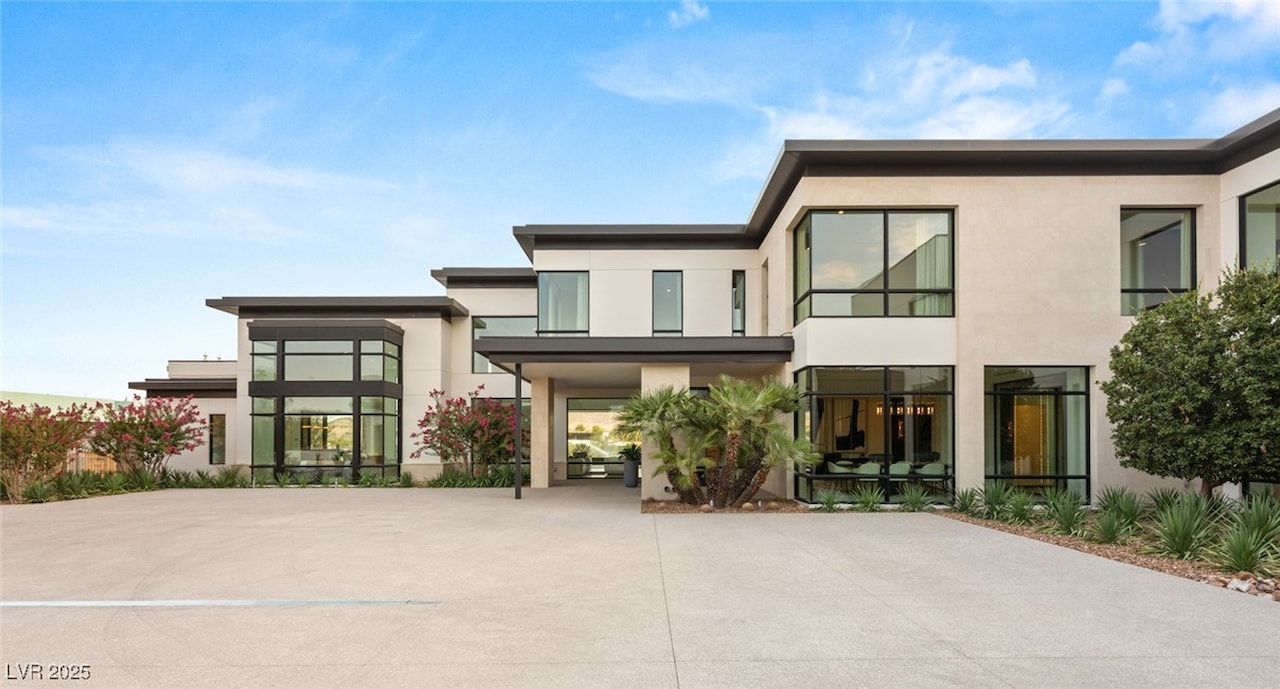 10911 Discovery Peak CtLas VegasNVSummerlin Village 17 Phase 1 & 389135home for sale$27,000 ...