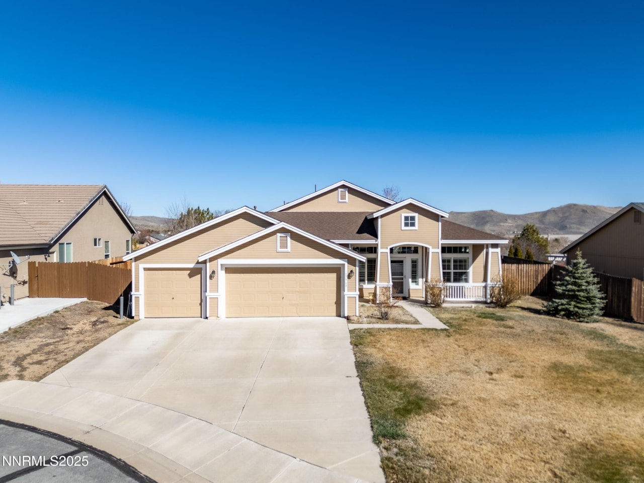 17960 Blake Ct, Reno, NV 89508 in Canyon Hills 2 | NREG