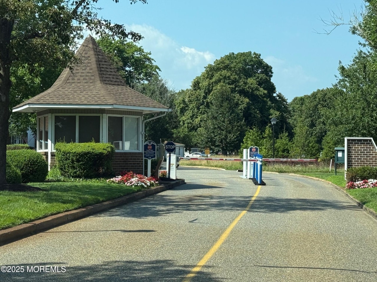 16 Pine Dr Spring Lake Heights, NJ 07762 | MLS 22522709