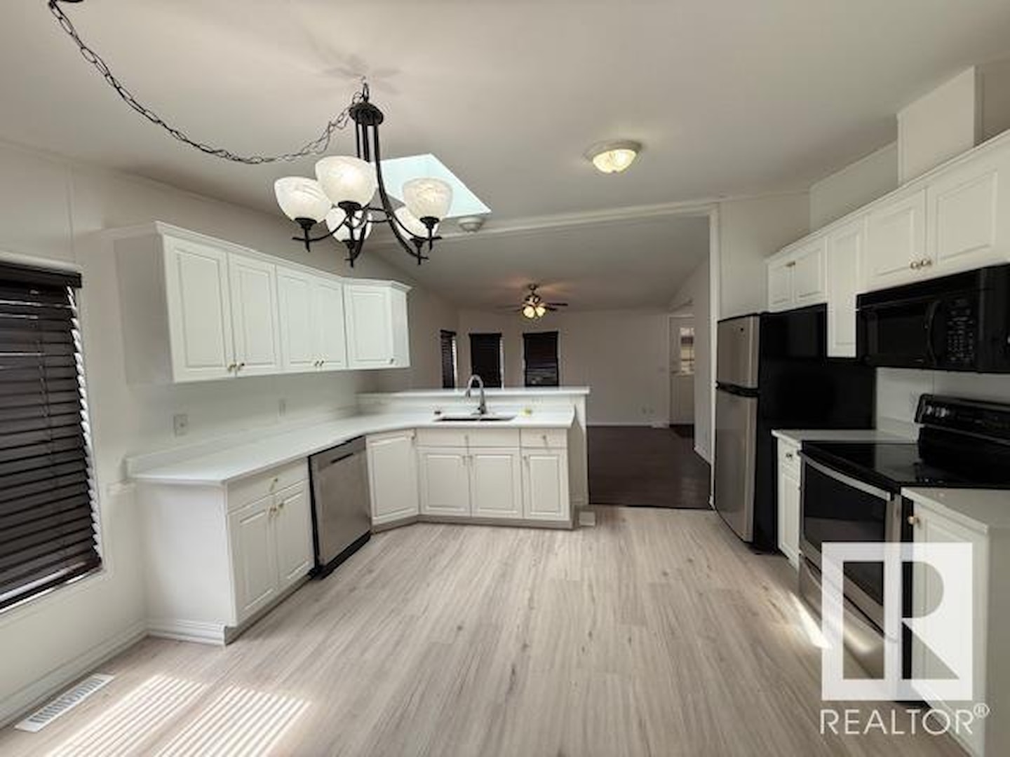 30 Oak Ridge Drive, Edmonton | MLS® E4451169