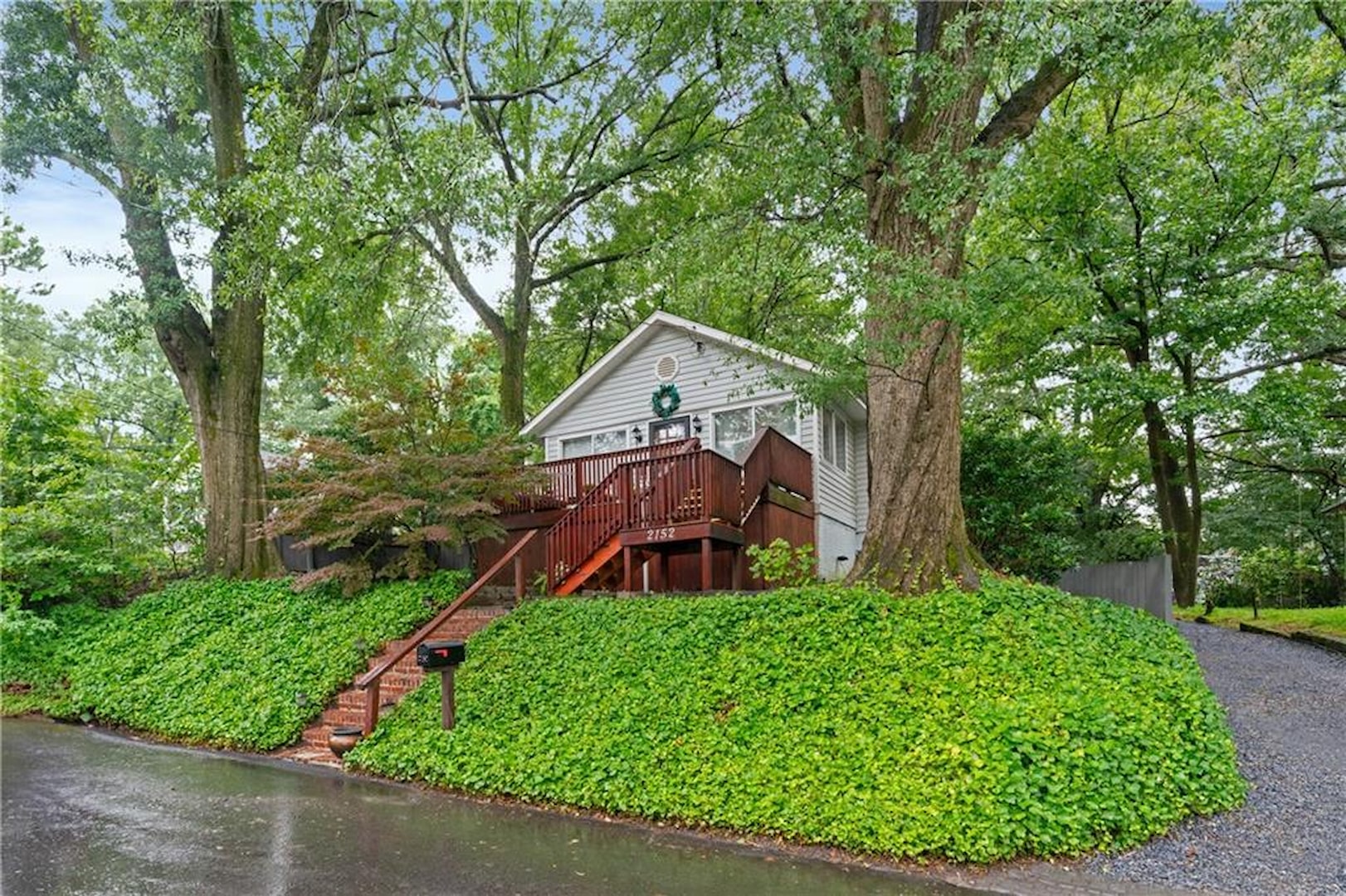 2152 Forrest Place NW Atlanta, GA 30318 | MLS 7627084