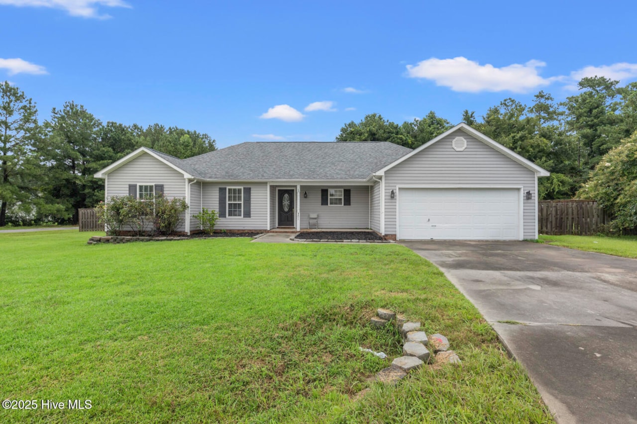 101 Sand Ct Jacksonville NC 28546 | MLS# 100523507 - TREG.com