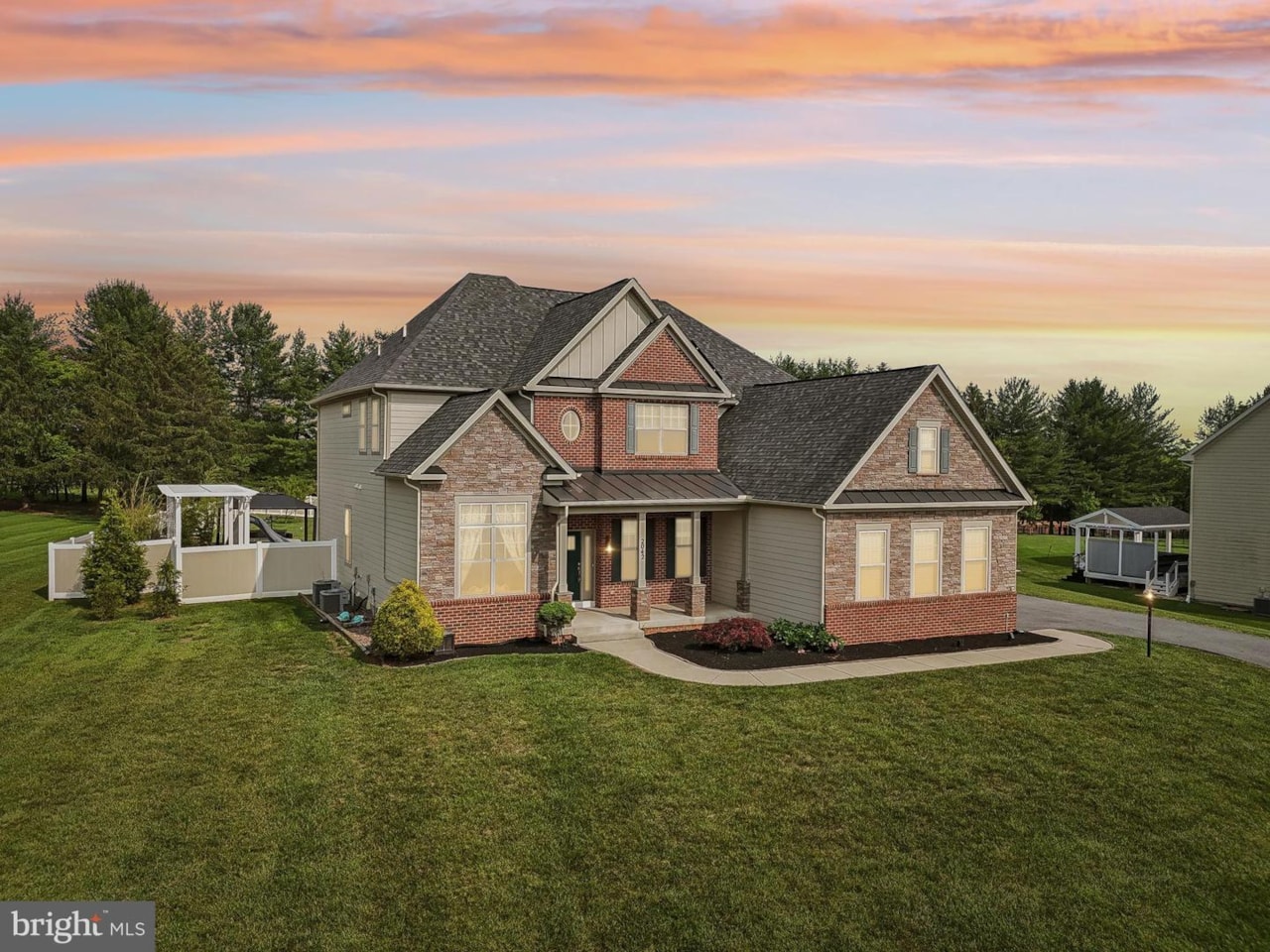2042 Drovers Ln, Cooksville, MD 21723 | MLS# MDHW2051096