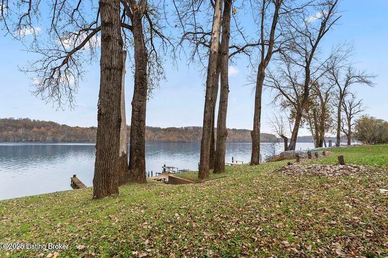 1300 Riverside Dr Prospect, KY 40059 | MLS 1695051