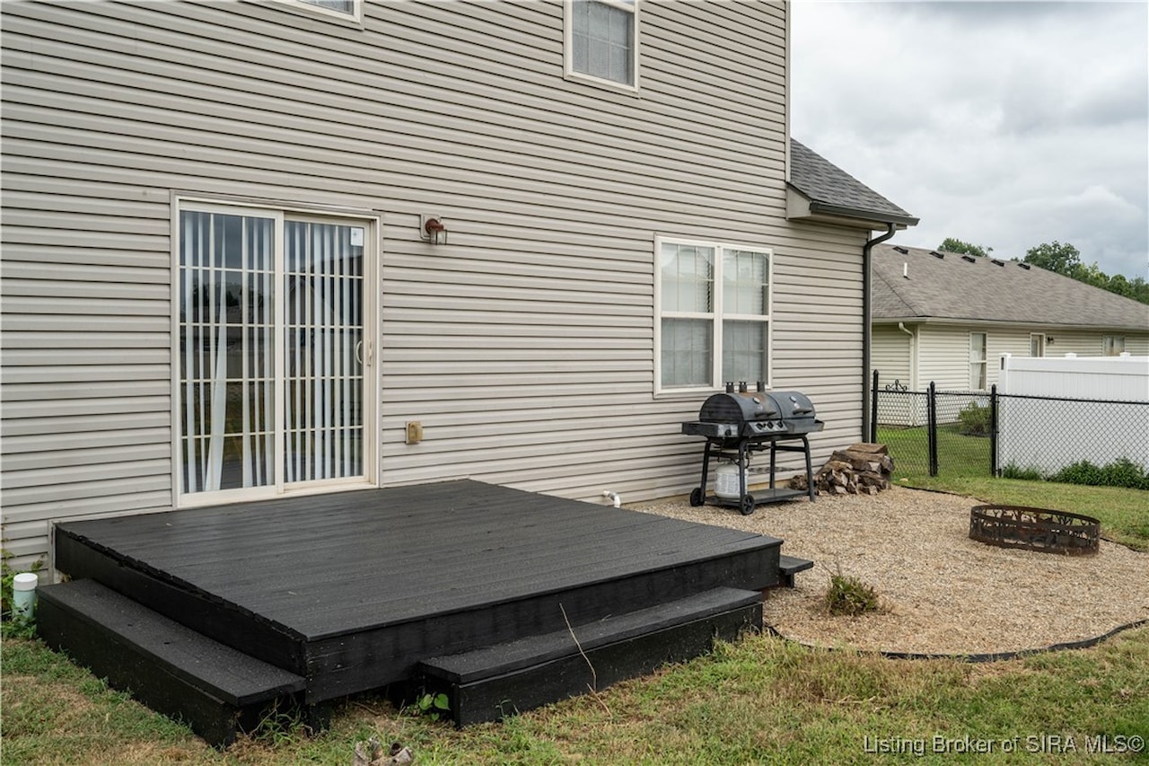 7709 Joseph Dr Sellersburg, IN 47172 | MLS 2025010528