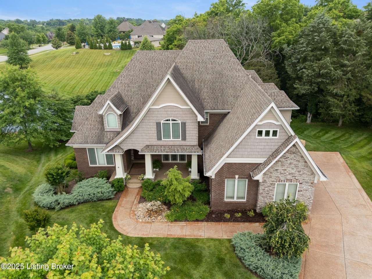 17001 Isabella View Pl Fisherville, KY 40023 | MLS #1689892