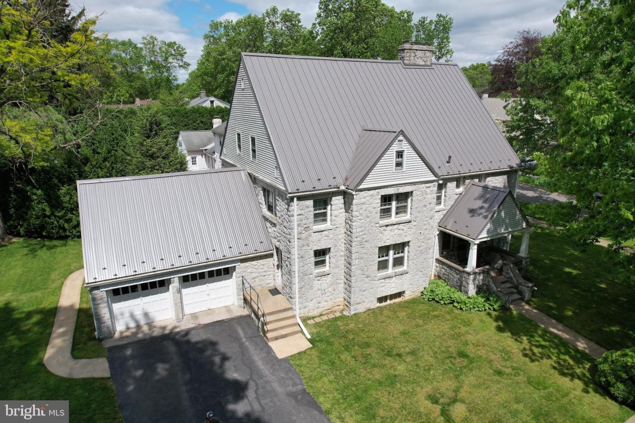 441-445 Ridge Ave State College, PA 16803 | home for sale | KBB