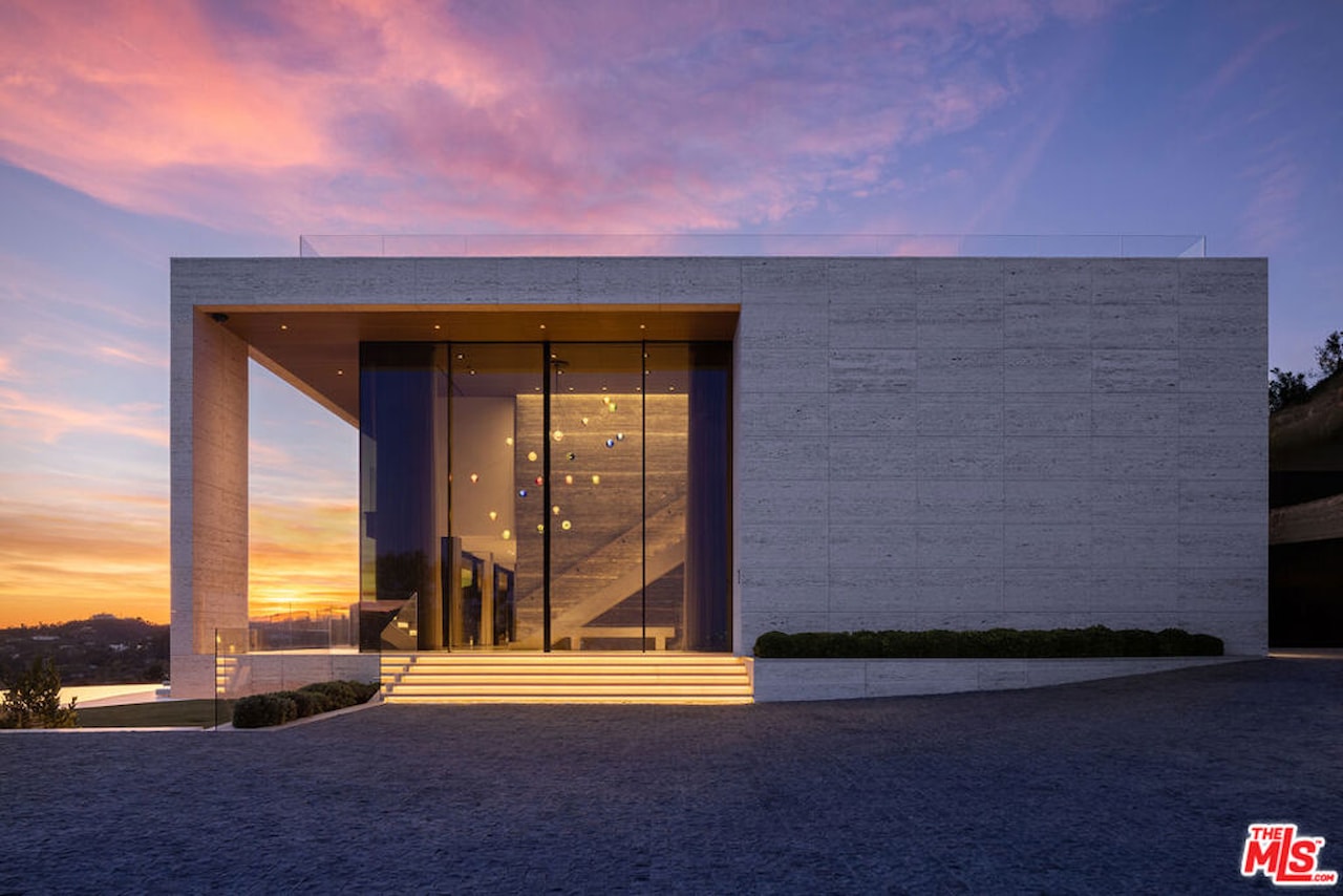 684 Firth Ave, Los Angeles, CA 90049 | RubyHome