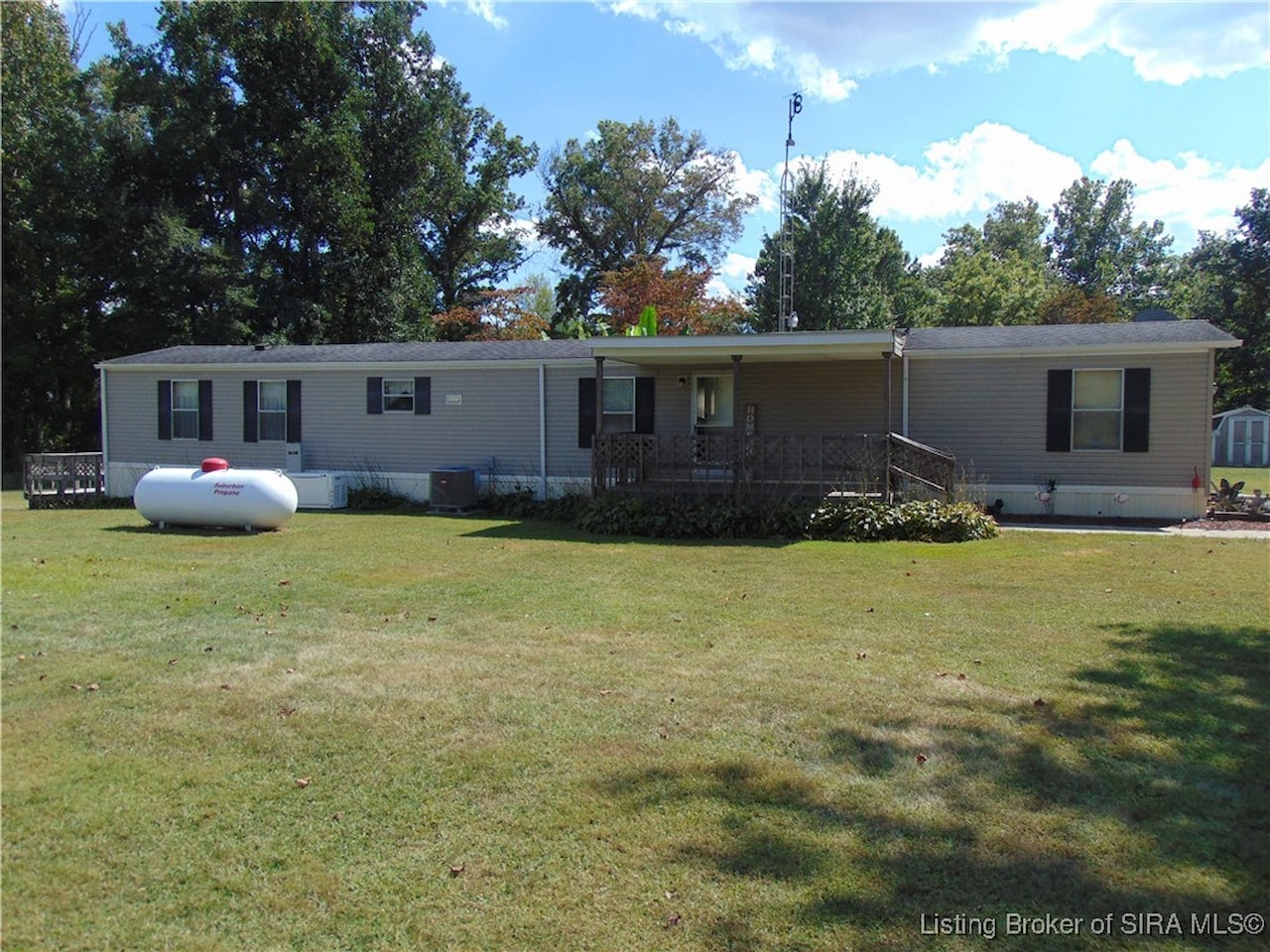 15533 W Blake Rd Deputy, IN 47230 | MLS #2025010759