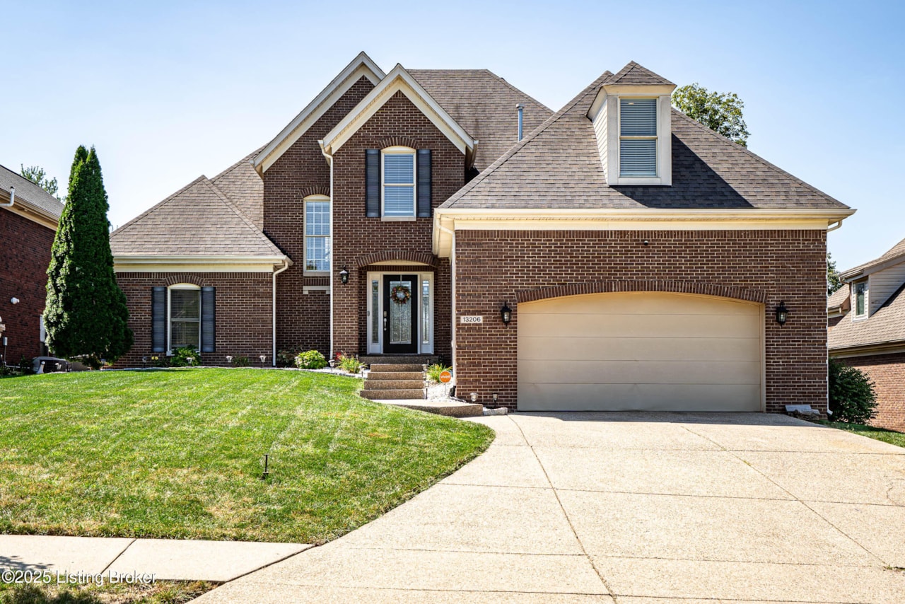 13206 Stepping Stone Way Louisville, KY 40299 | MLS 1696412