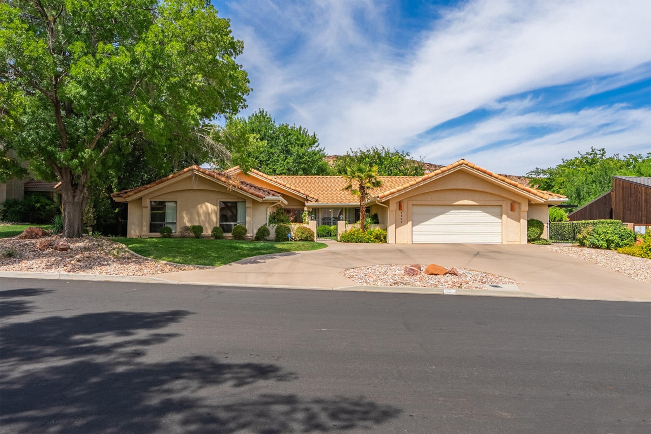 2952 S Jacob Hamblin DR St George, UT 84790 | MLS 25-264814