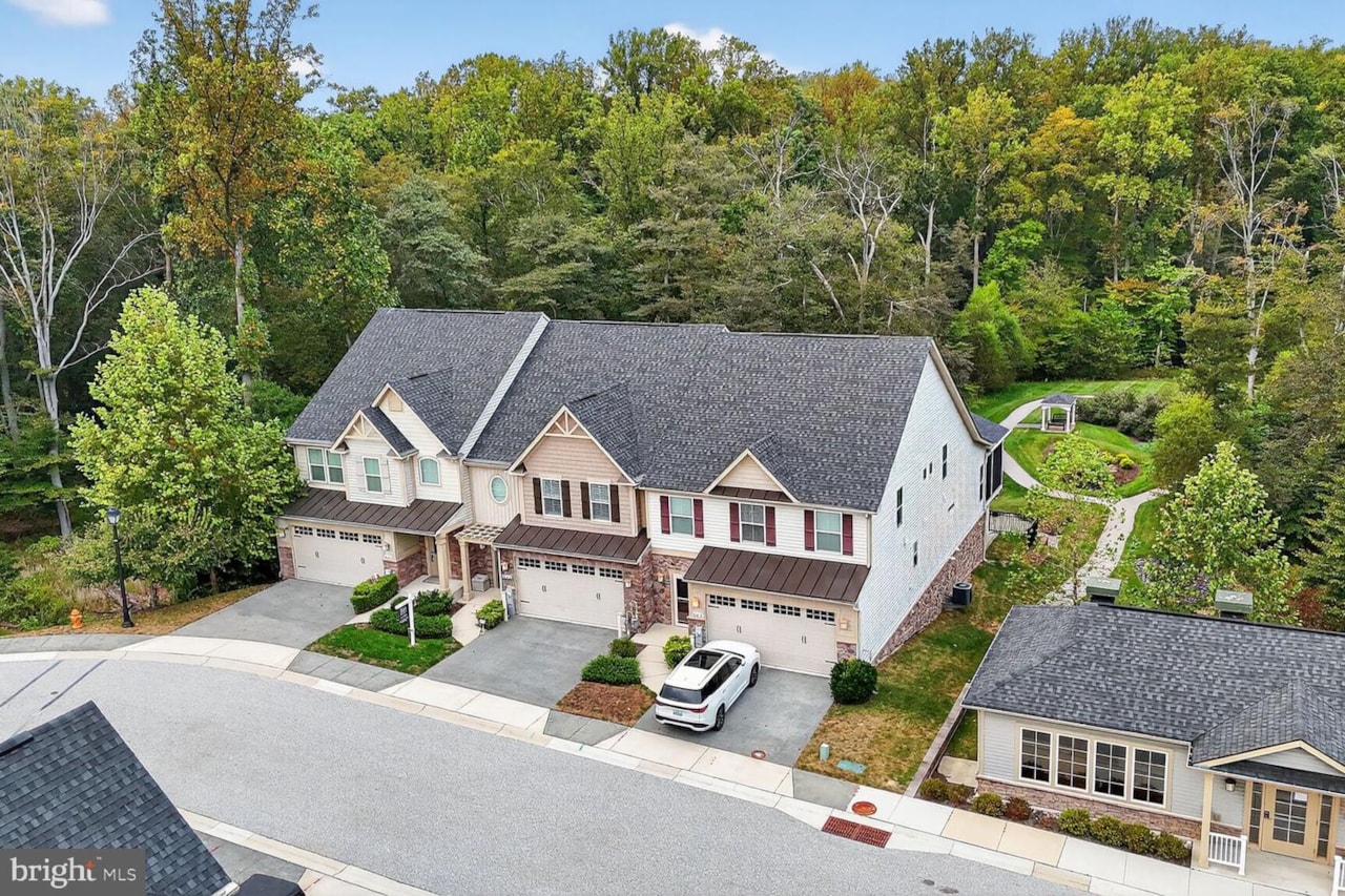 PHOTOS & DETAILS: 6426 Park Forest Circle, Elkridge, MD 21075 For Sale ...