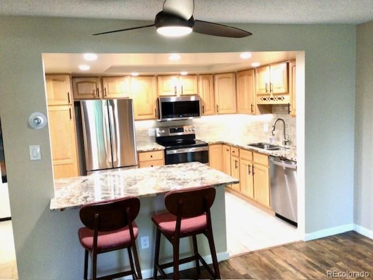13631 E Marina Dr E #111, MLS# 8766294, Jefferson Real Estate