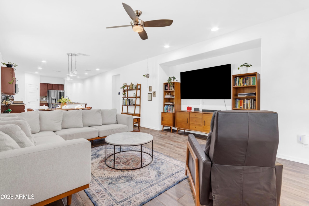 174 E Bernie Ln Gilbert, AZ 85295 | MLS 6899487