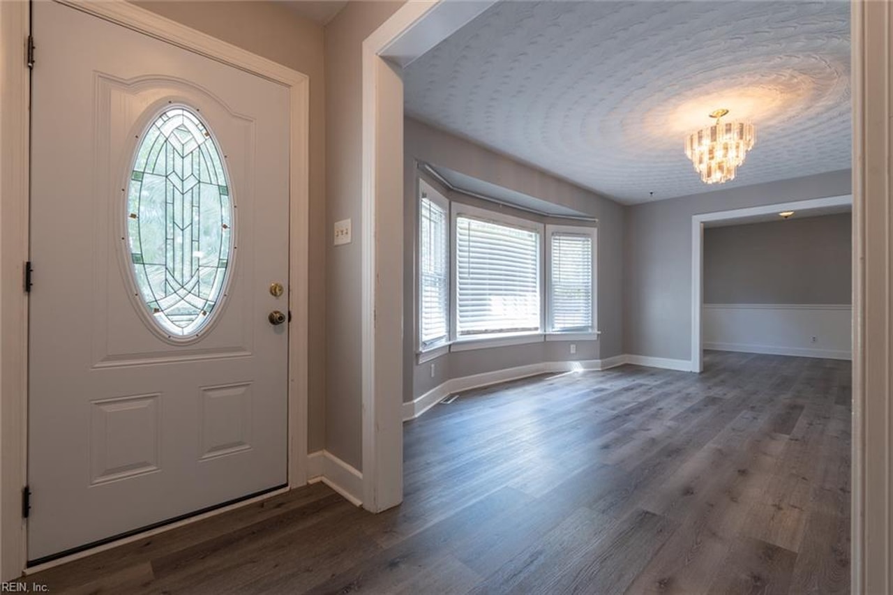 4132 Dock Landing Rd Chesapeake VA 23321 | MLS# 10601357 - TREG.com