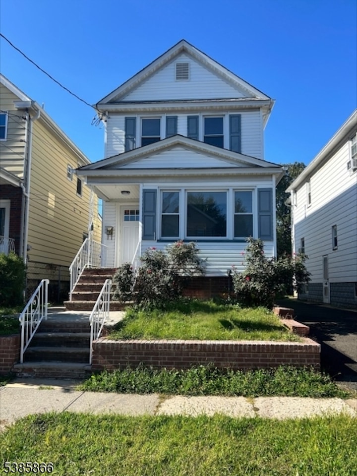 419 Lafayette St Linden City, NJ 07036 | The Maggee Miggins Group