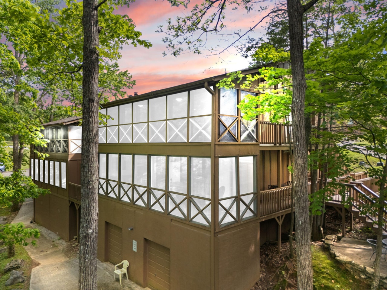 18-2 Woodson Bend Resort, Bronston, KY 42518 | MLS 25009737 | $325,000
