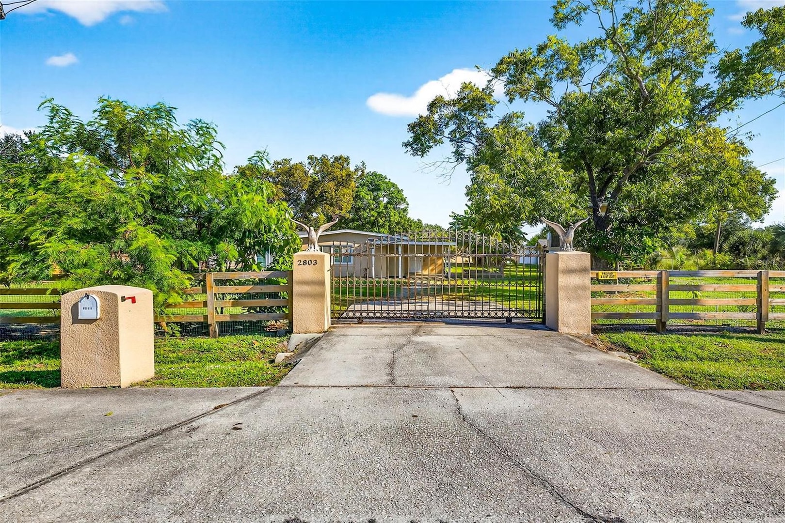 2803 Gulf City Rd - Ruskin, FL 33570 - Unplatted