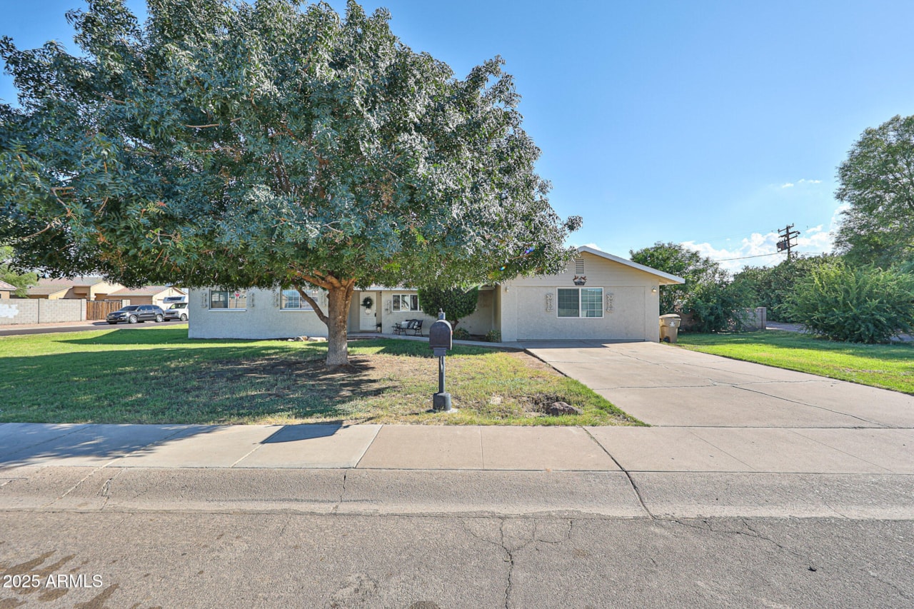 511 E Arizona Ave Buckeye, AZ 85326 | MLS 6908449