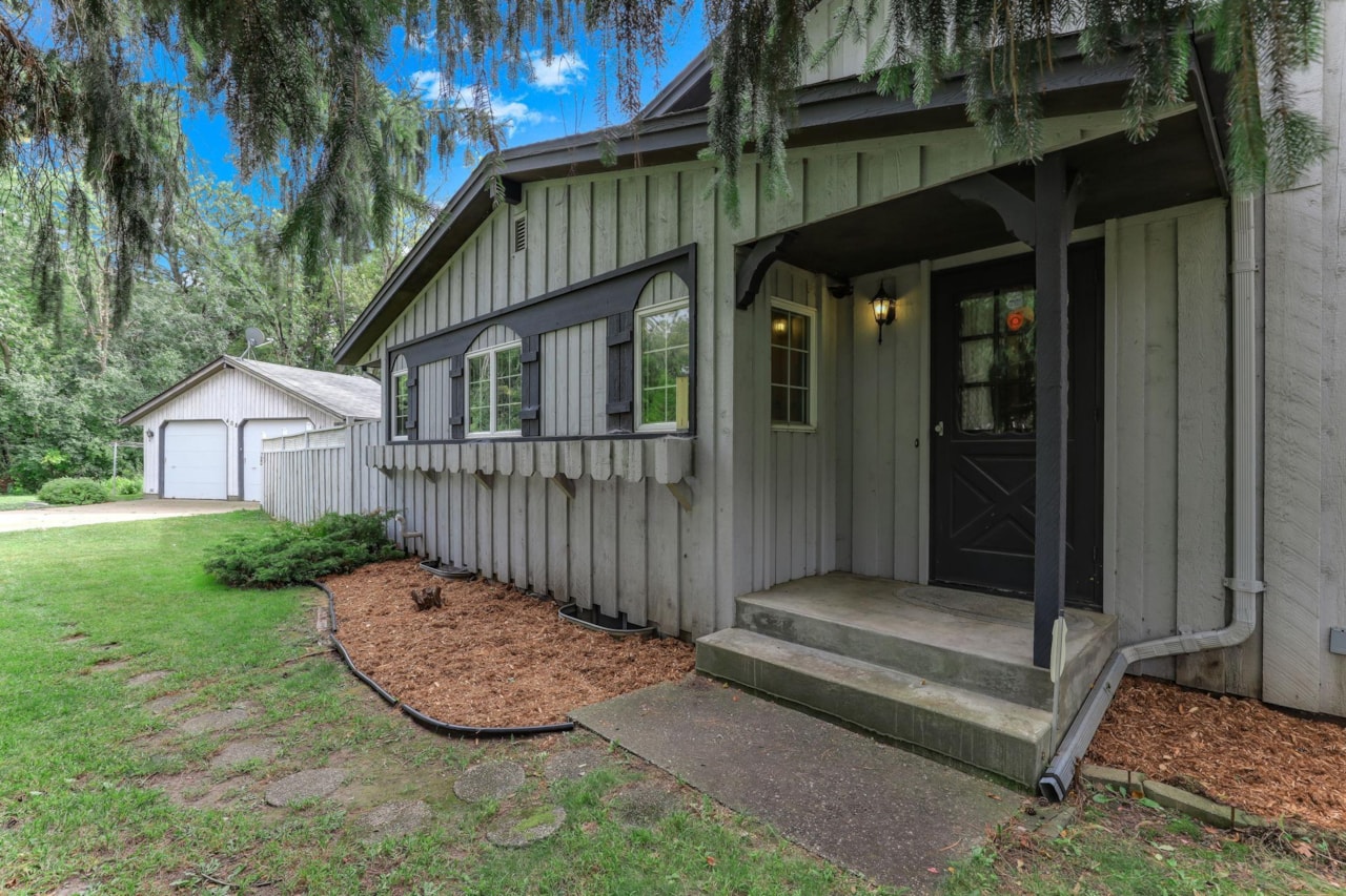 Saint Paul Section 11 Town 28 Range 22 | MLS 6789235 | 408 Totem Road ...