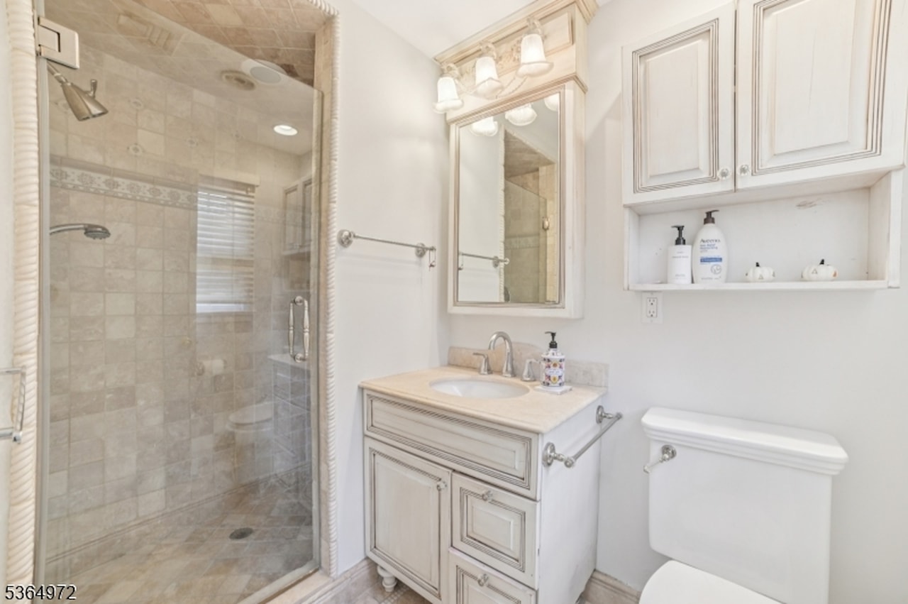 87 Addison Dr Short Hills, NJ 07078 | The Maggee Miggins Group