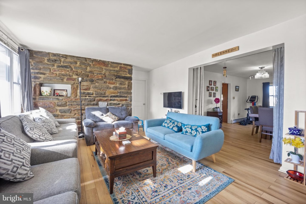 2025 S Sproul Rd, Broomall, PA 19008 | MLS PADE2100608