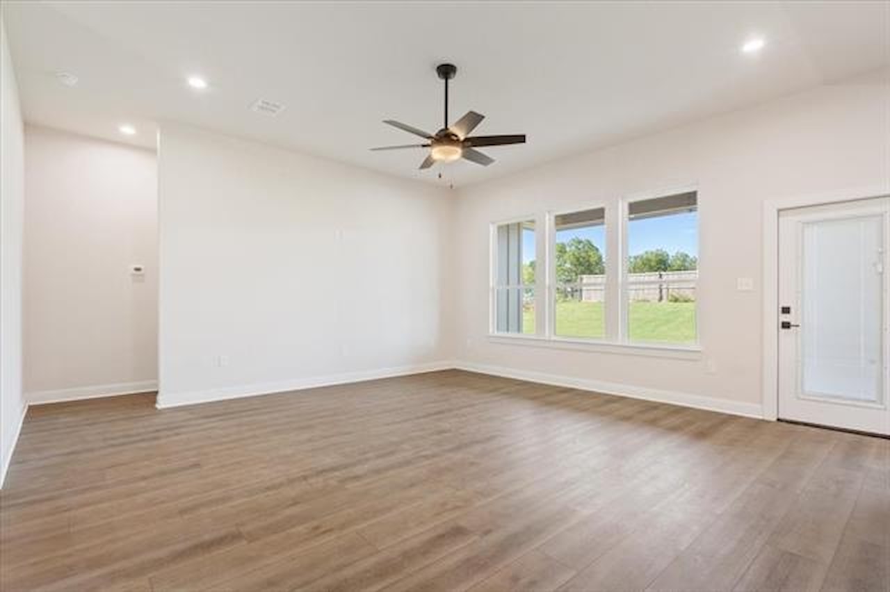 112 Great Trail Road, Riesel, TX 76682 | KnoxRE.com