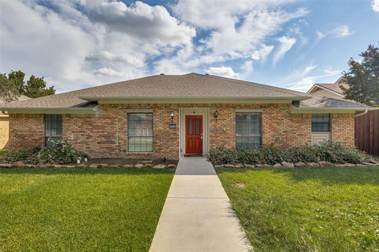 6604 Gretchen Lane, Dallas, TX 75252 - home for sale